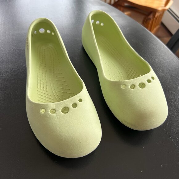 CROCS | Shoes | Crocs Light Green Ballet Flats | Poshmark